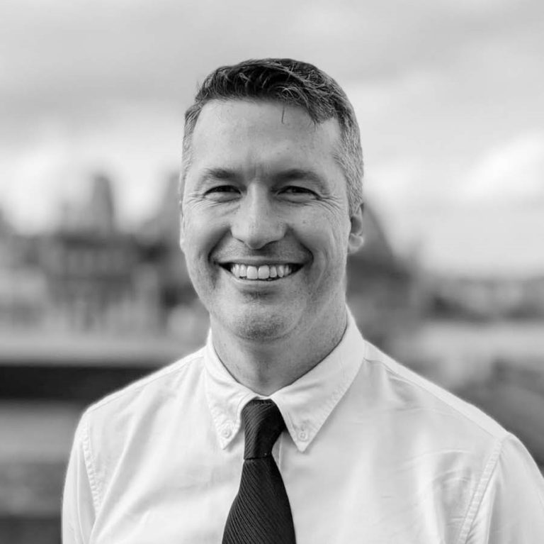 👋 - Andrew Beeston